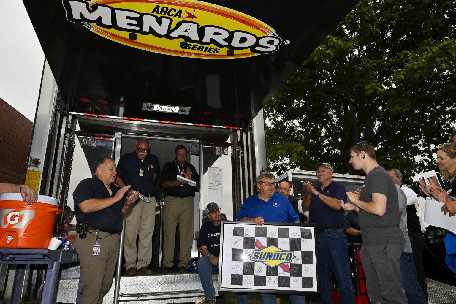 Ryan Unzicker steals the show at DuQuoin, provides car owner Bill ...
