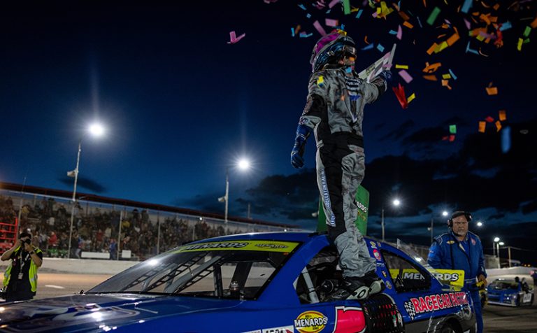 Father-to-be Trevor Huddleston dominates at Colorado for his second ...